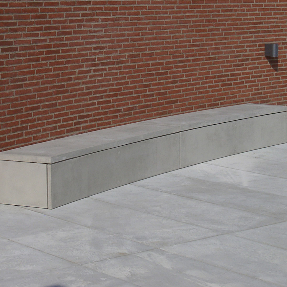 Møbler - Fiberbeton - A/S Magnus Holm